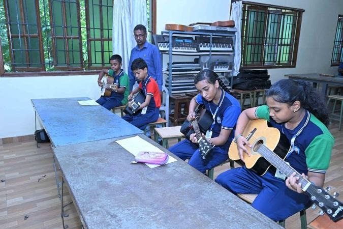 Arts | VMJ School